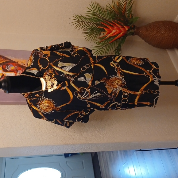 SHEIN | Tops | Chain Print Top | Poshmark